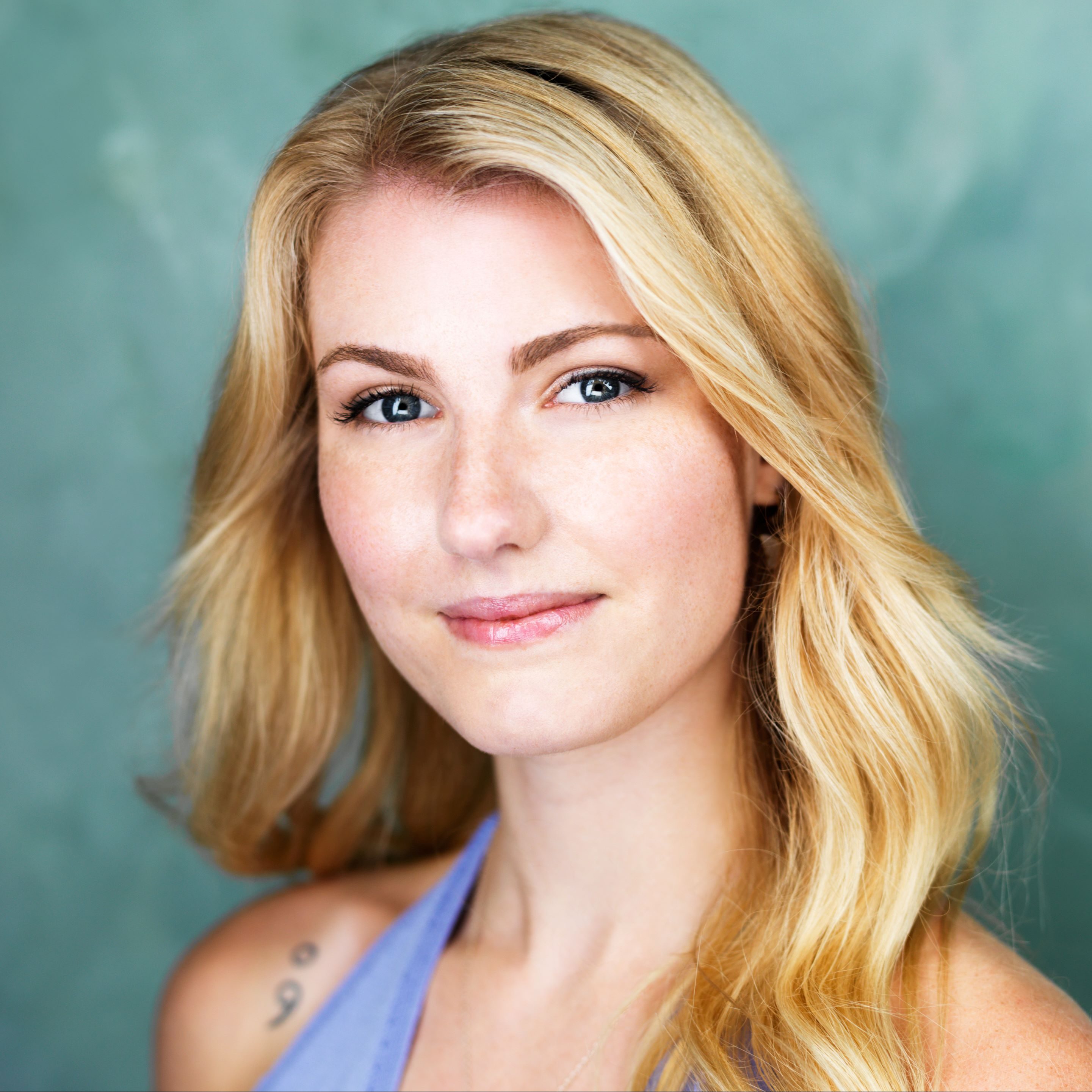 Ellie Baker – Tours To You