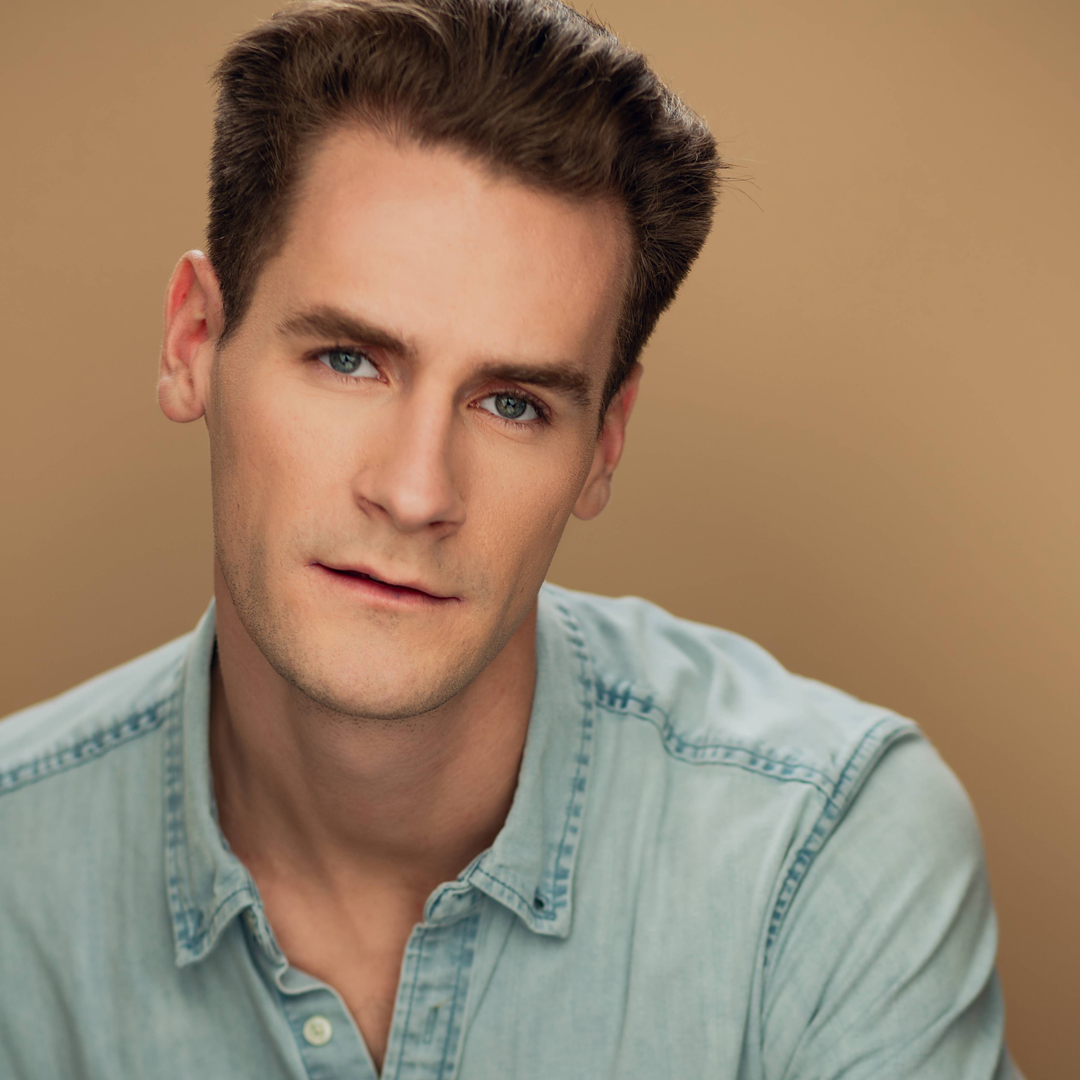 Connor Sullivan – Tours To You